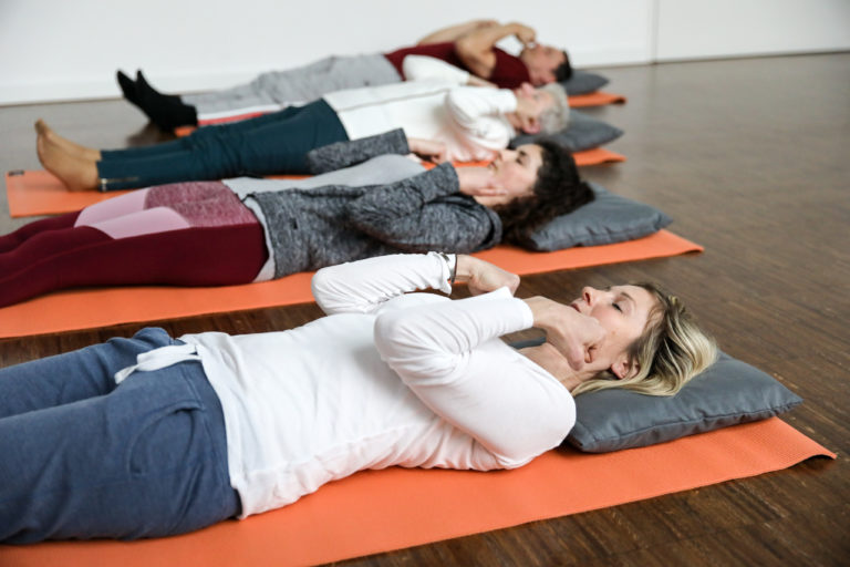 Entspannung durch Anspannung - Gesundheitsmanagement an der FAU